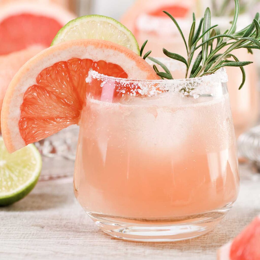 Easy Paloma Cocktail Recipe | Tequila O'Clock
