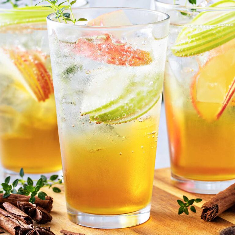 Fall Tequila Cocktail Refreshing & So Good! | Tequila O'Clock